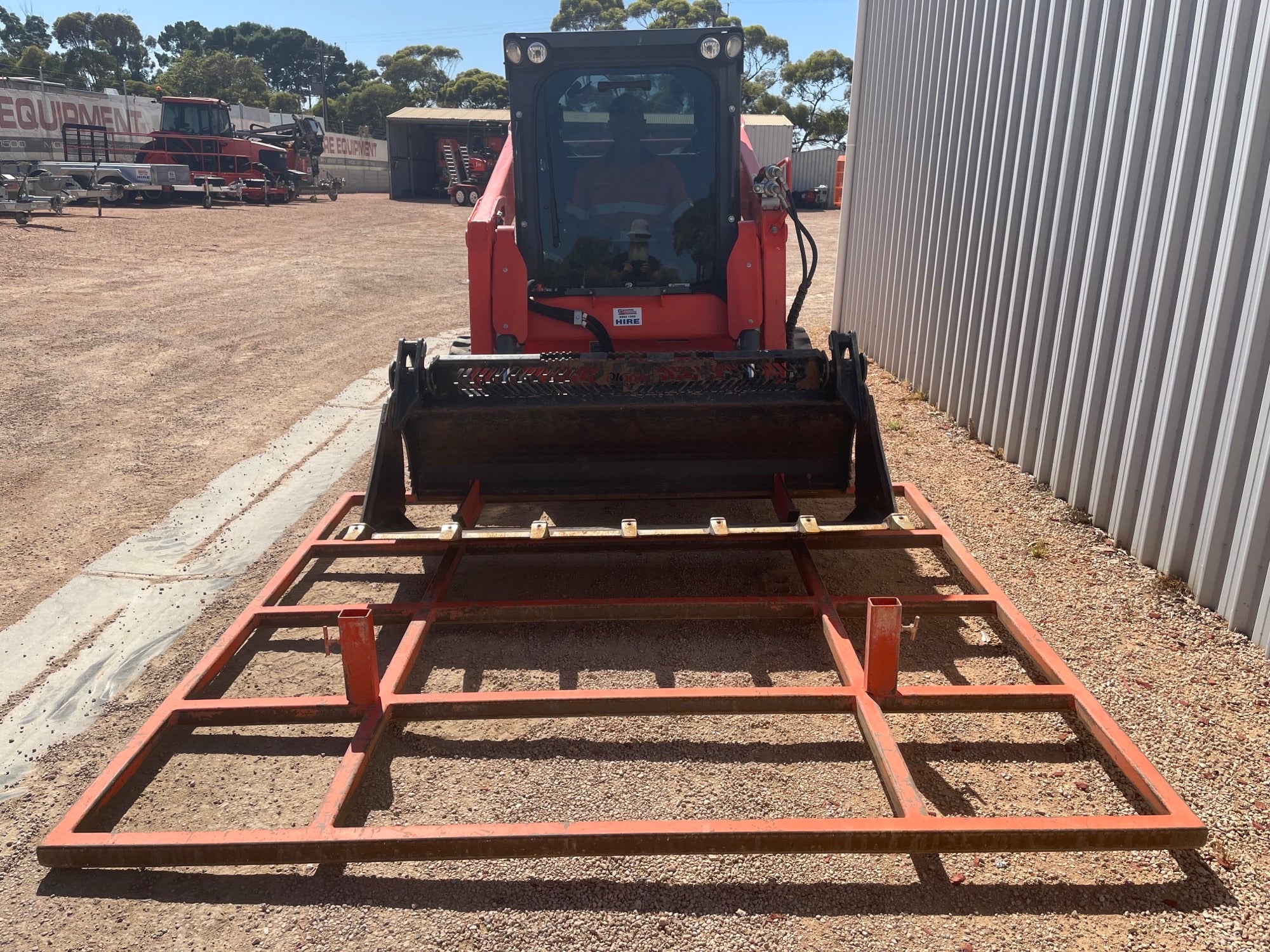 Level Bar to suit Kubota SSV65 Skid Steer For Hire – Growers Services Hire