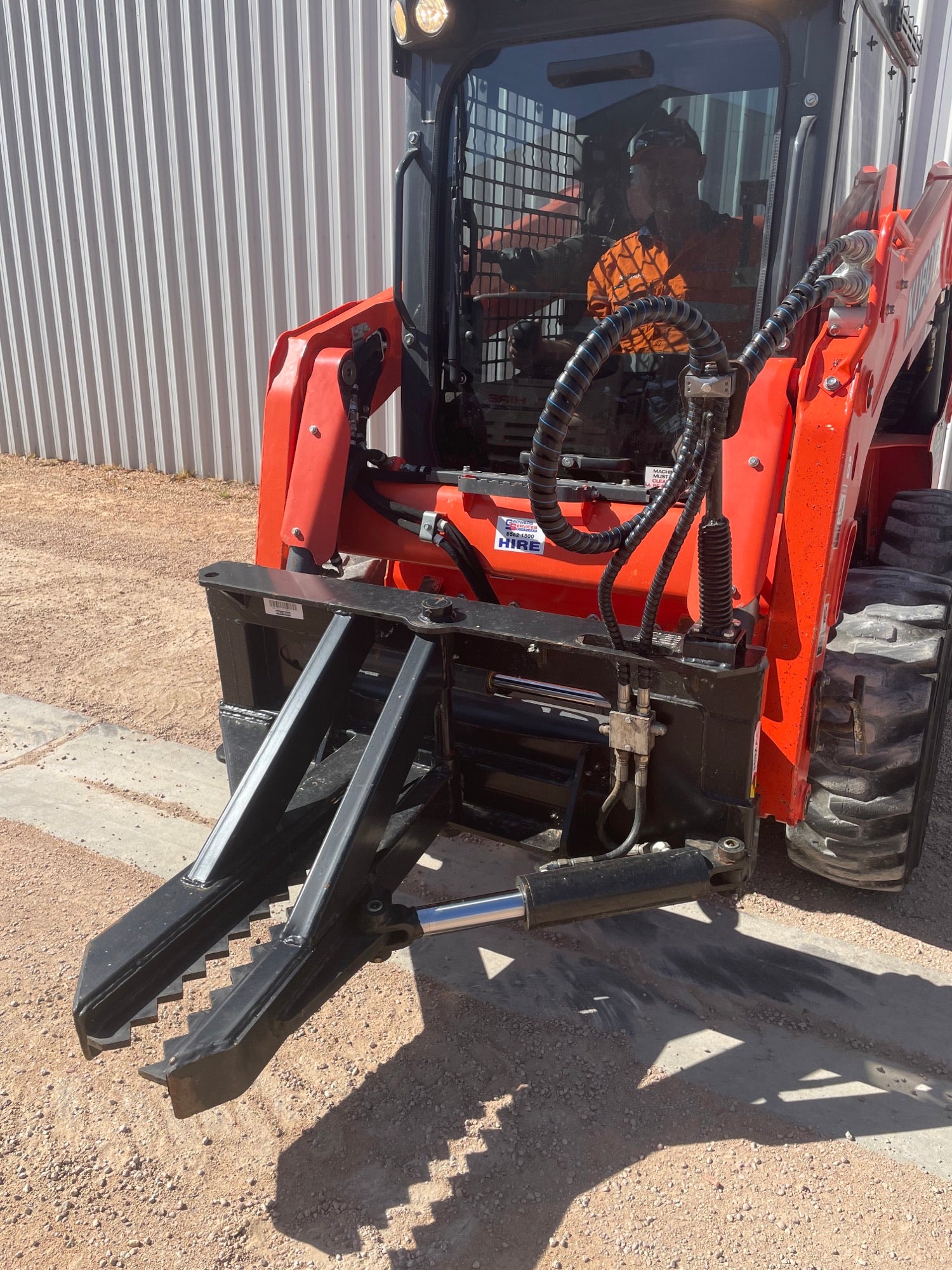 Post Puller can be used to pull vines and shrubs to suit Kubota SSV65 ...